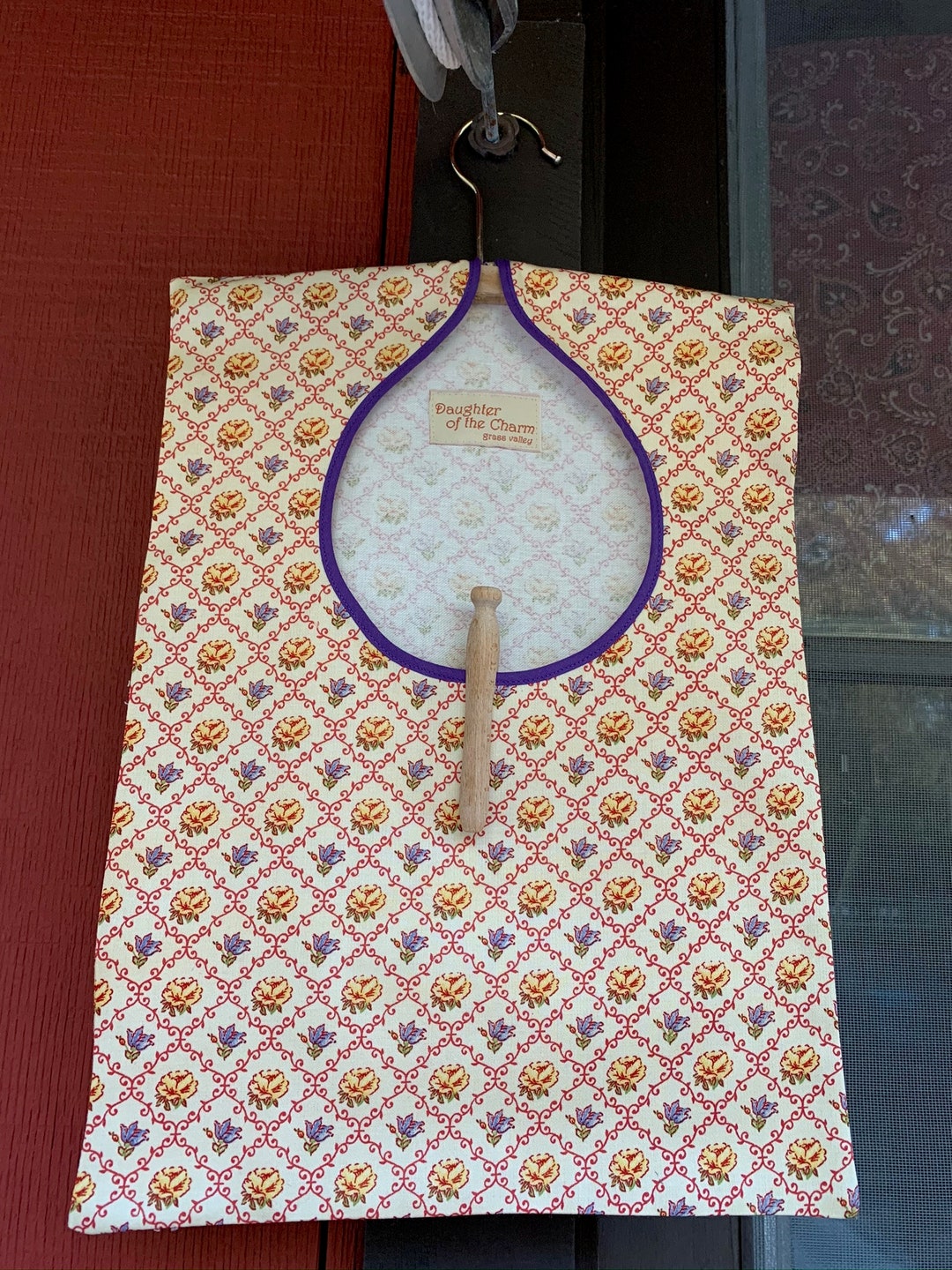 Clothes Pin Bag Vintage Style With Removable Wooden Hanger in a Diamond ...