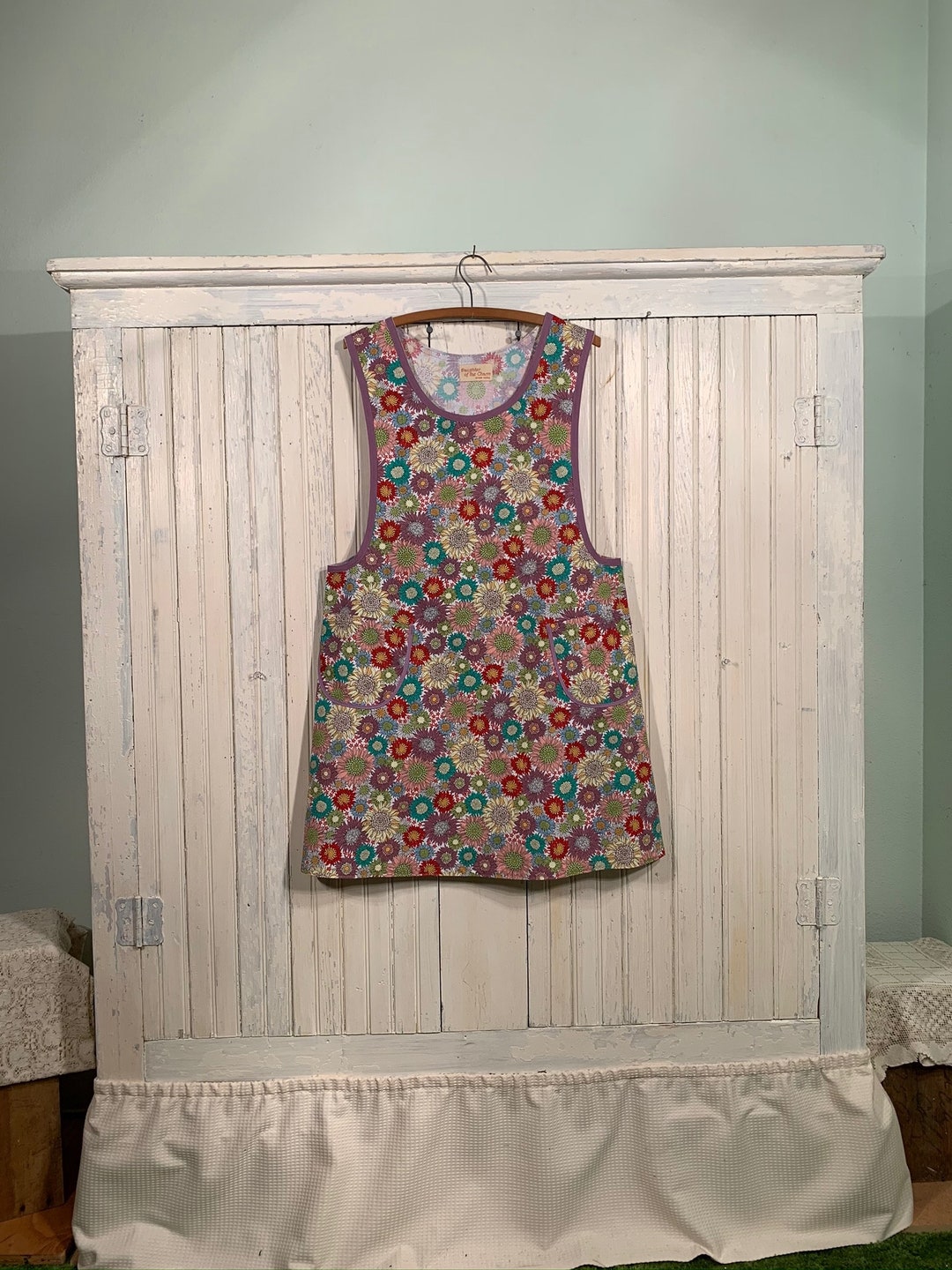 Womens Full Apron for Smaller Body 2 Large Pockets Slips Over the Head ...