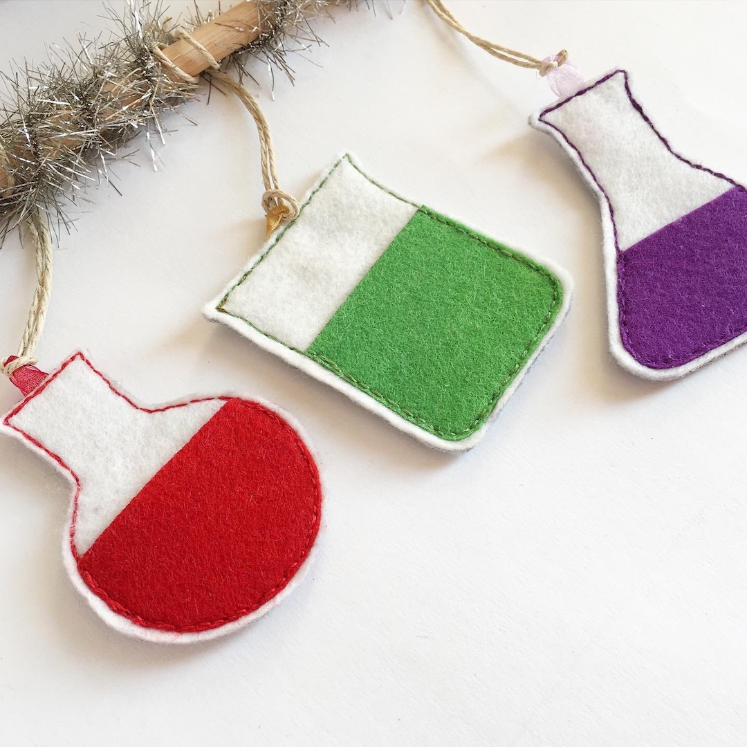 Chemistry Lab Ornaments | Beaker Flask Science Christmas Tree Ornament ...