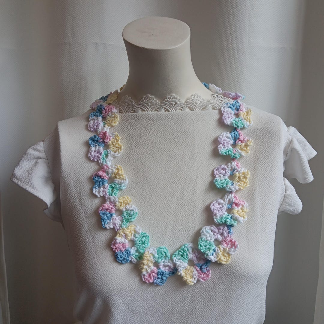 Cotton Crochet Flower Lei, Pretty Pastel Hawaiian Necklace - Etsy