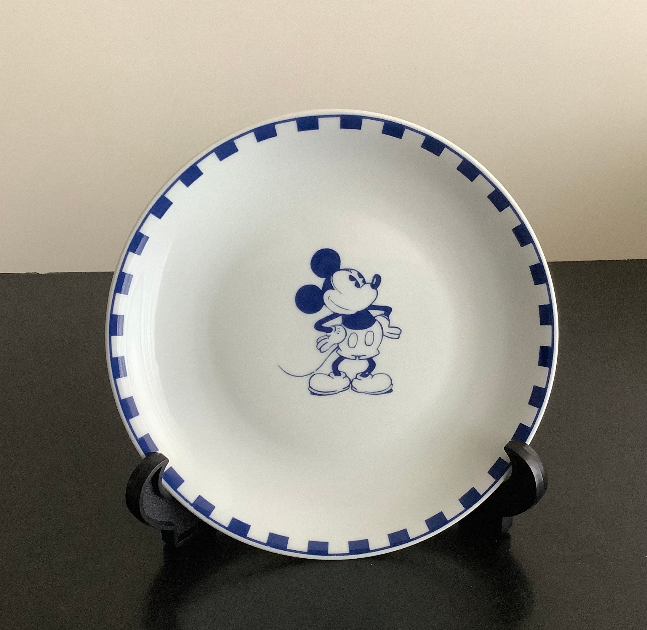 Guy Degrenne Mickey Mouse Plate 7.8 Inches Set of 2 . Disney Mickey ...