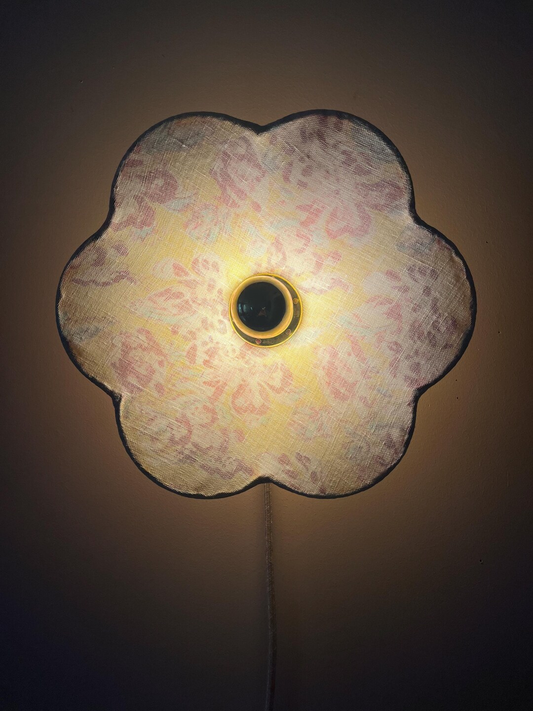 Portable Wall Light (plug-in) INDIAN SWEETY Light Fixture (fixed ...