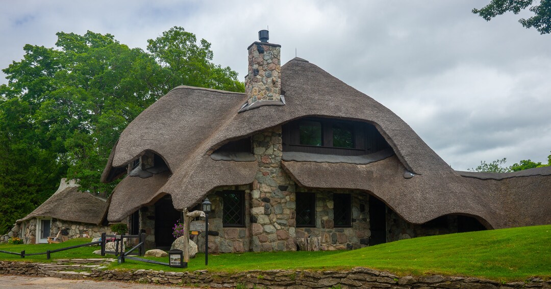 Charlevoix Thatch House Mushroom House Sideview 12x20 Photo - Etsy