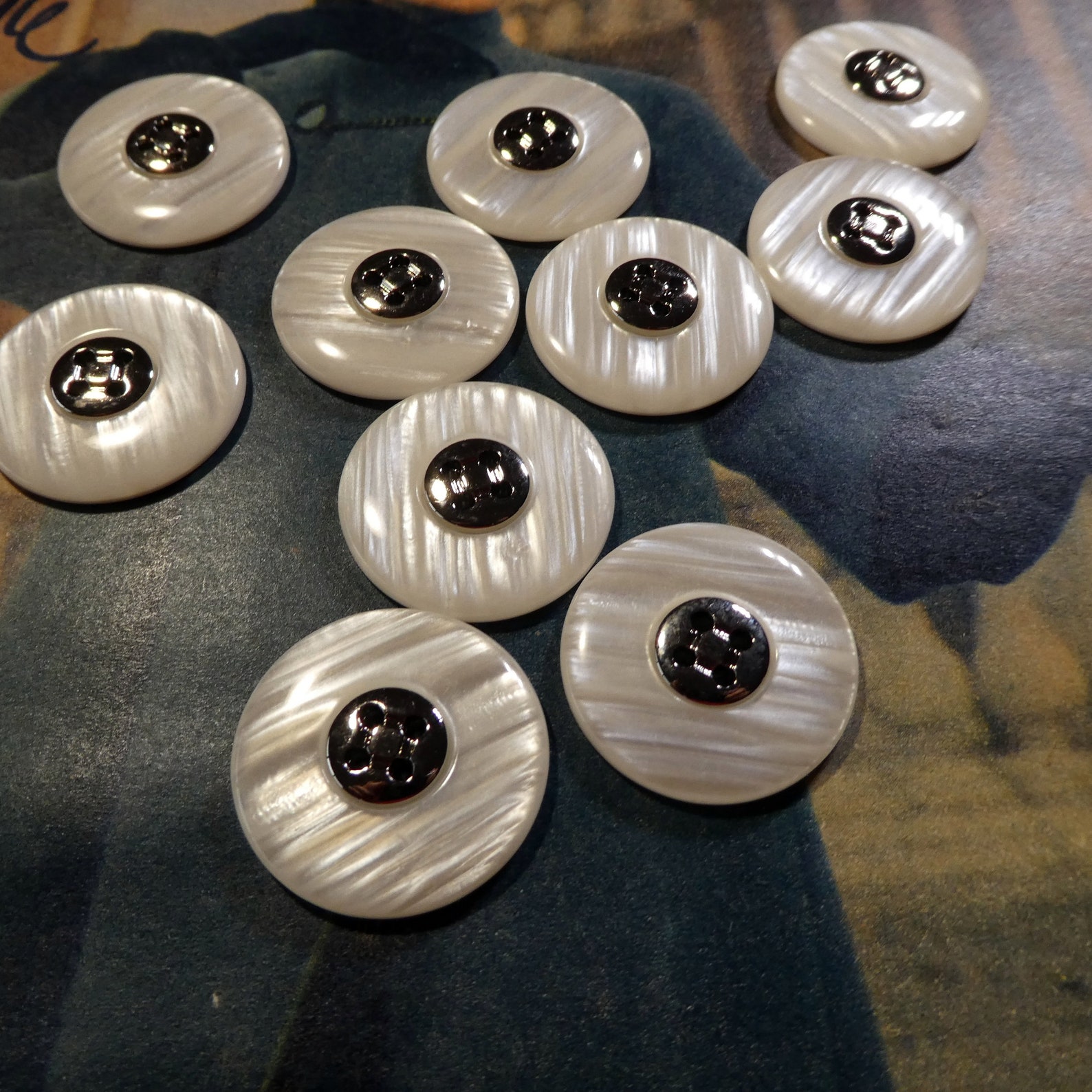10 Vintage Large Pearlised White and Silver Buttons, 28 Mms Four Hole ...