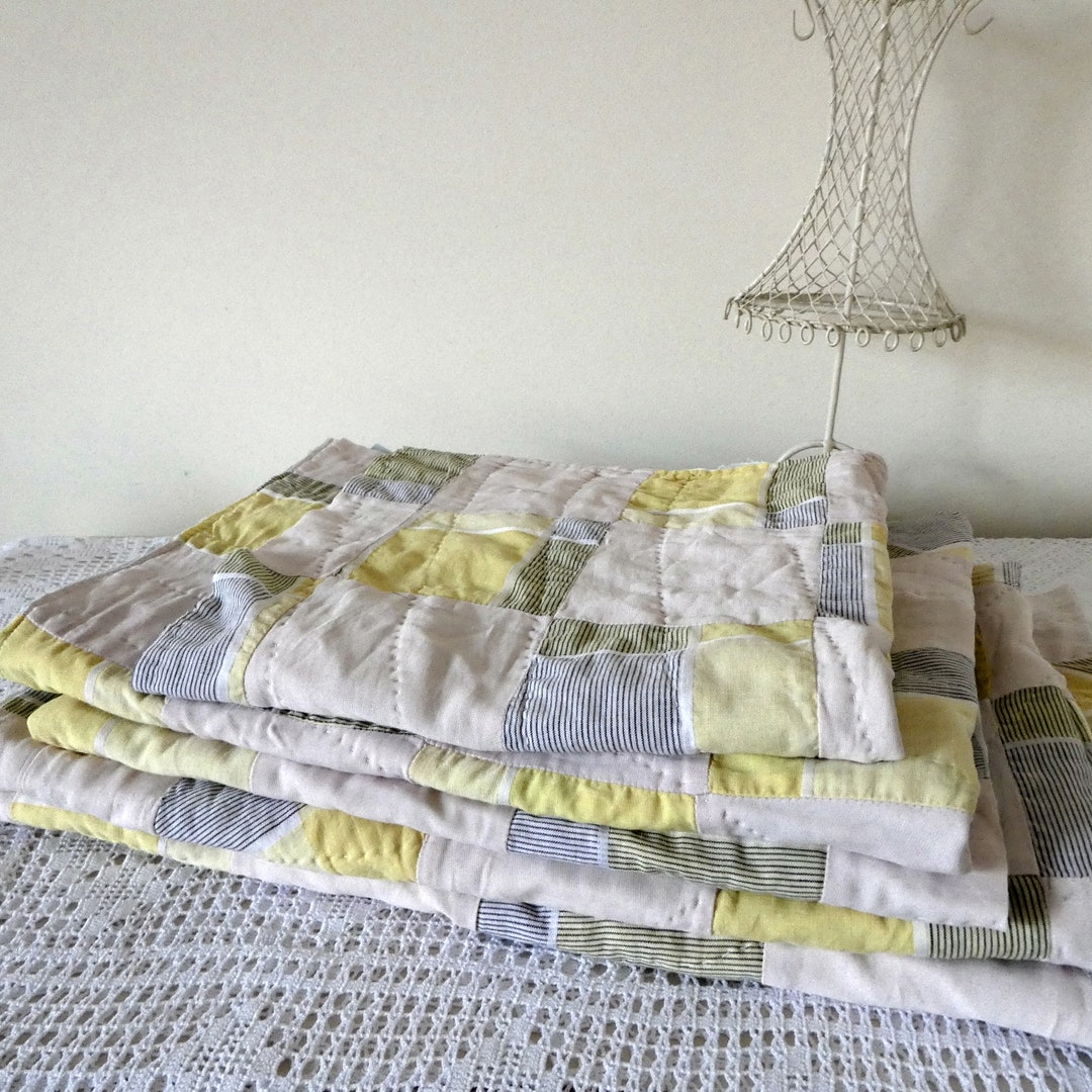 Vintage Pink and Yellow Patchwork Quilt Pieces - Etsy