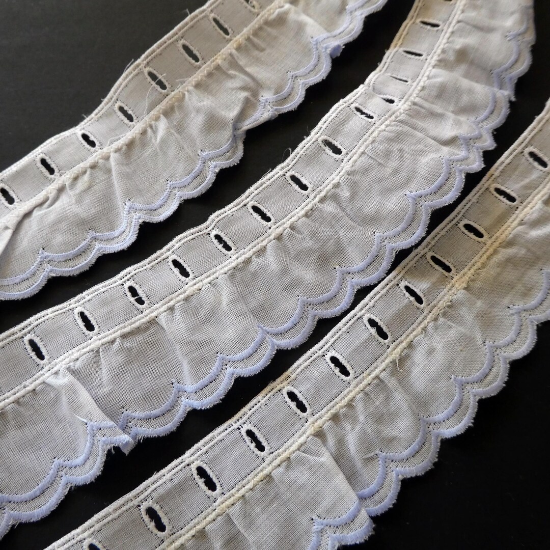 Vintage White and Blue Eyelet Lace Trim, 4 Cm Wide, Sold by the Metre ...