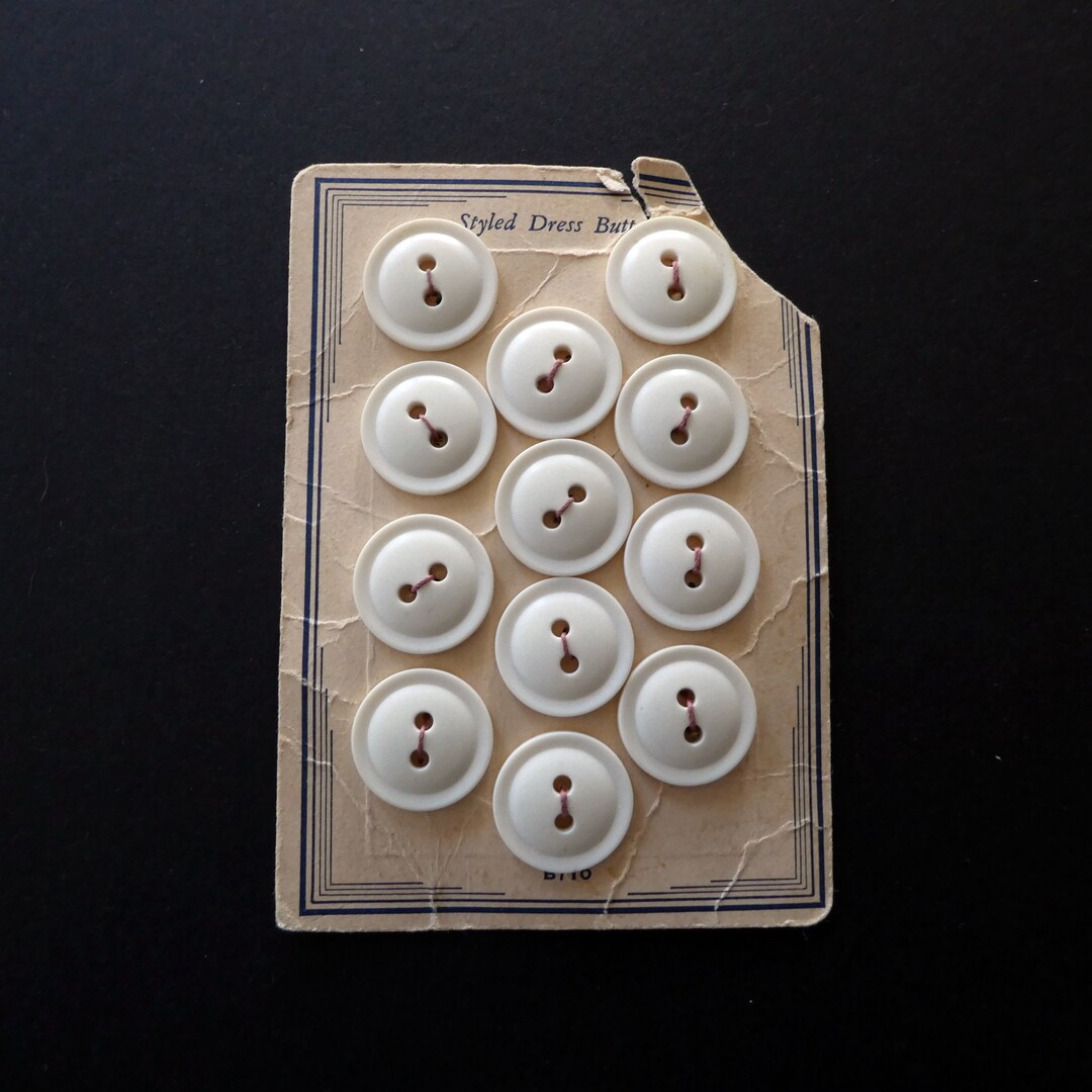 12 Carded White Two-hole Buttons - Etsy