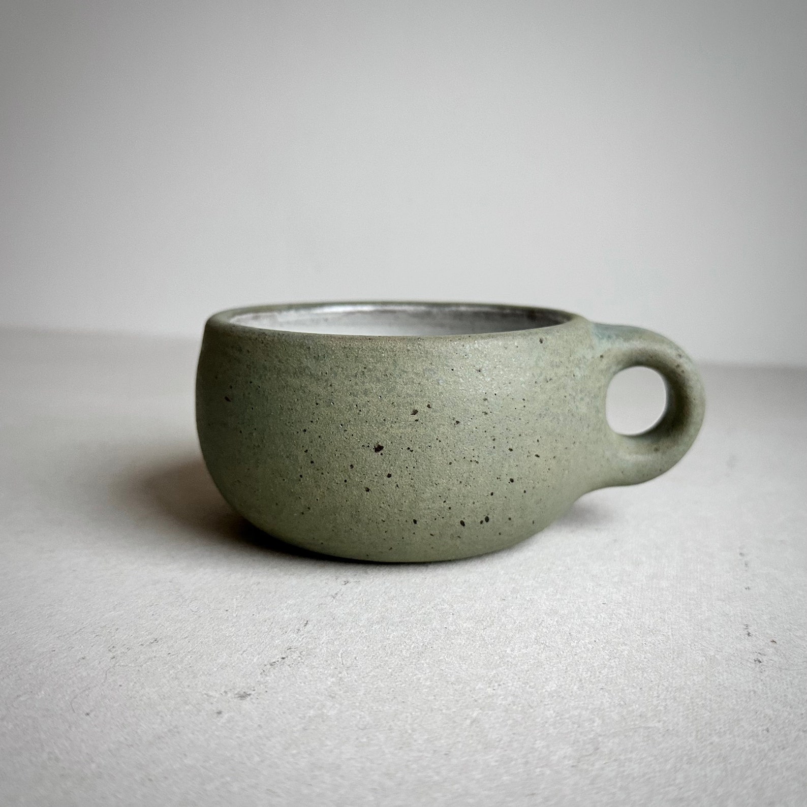 MADE TO ORDER Round Mug Aged Green 11-12oz, Ceramic, Pottery, Handmade ...