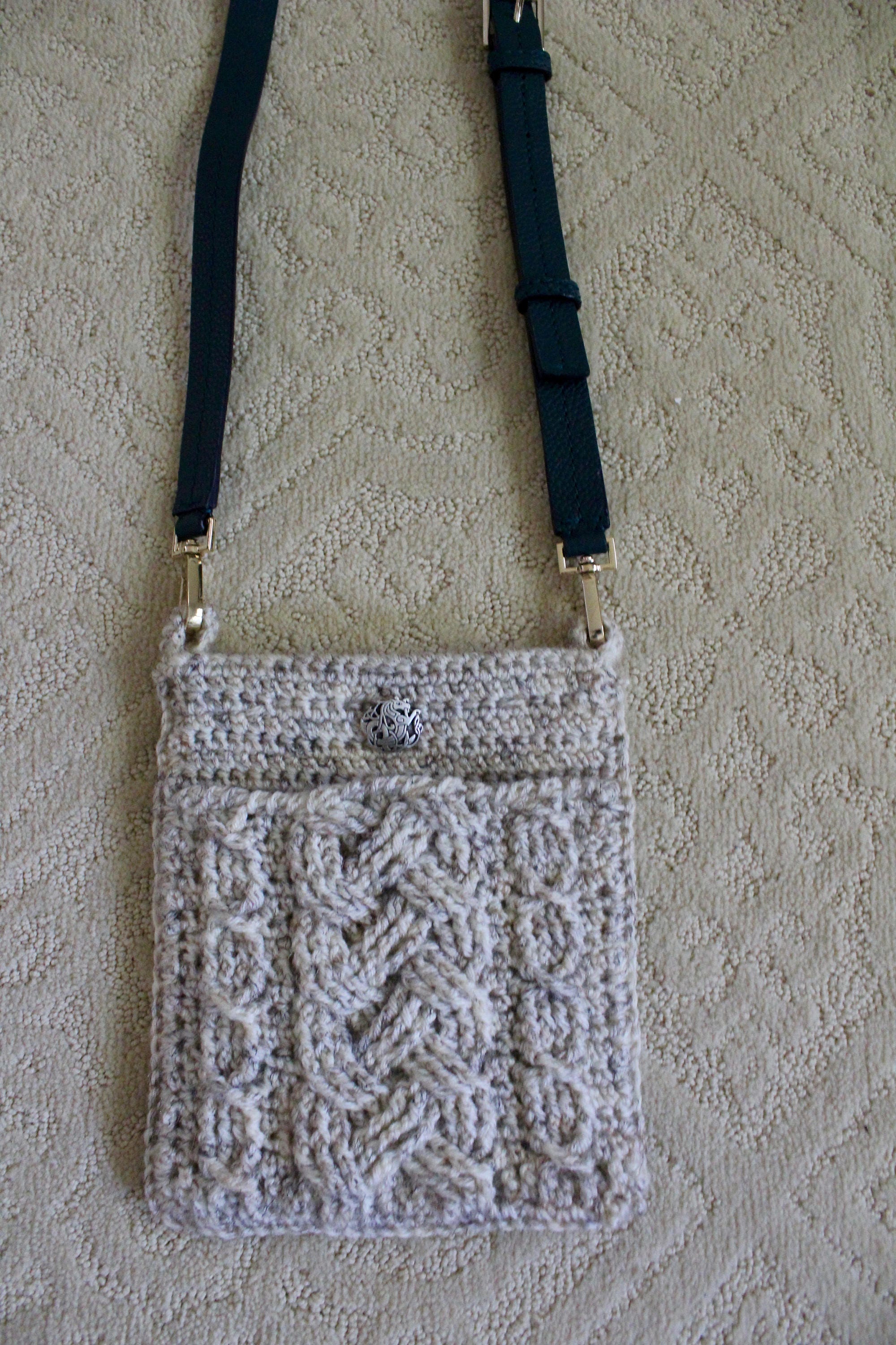 Inverness Cable Braided Purse or Tablet Case Crochet Pattern - Etsy