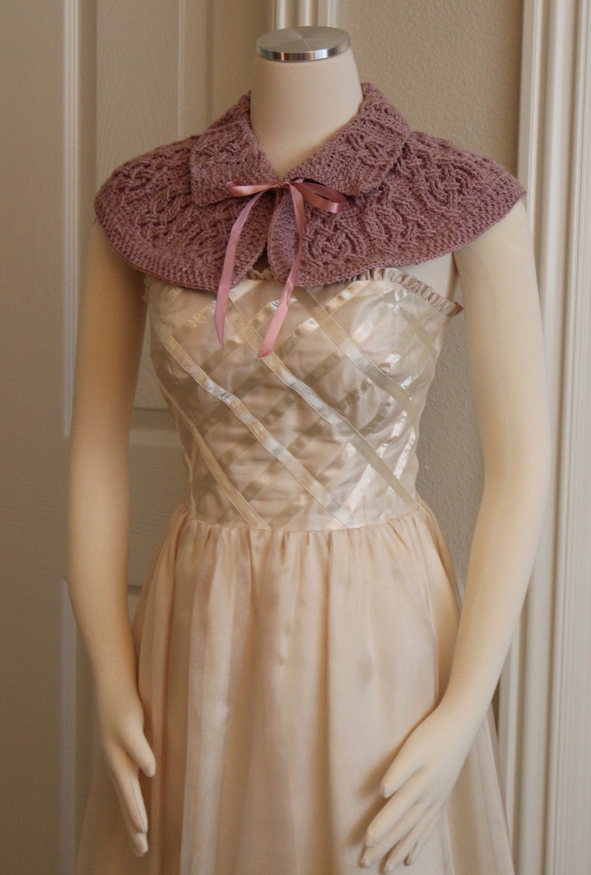 Crochet Pattern Bridgerton Capelet Cable Braided Cape Wrap - Etsy