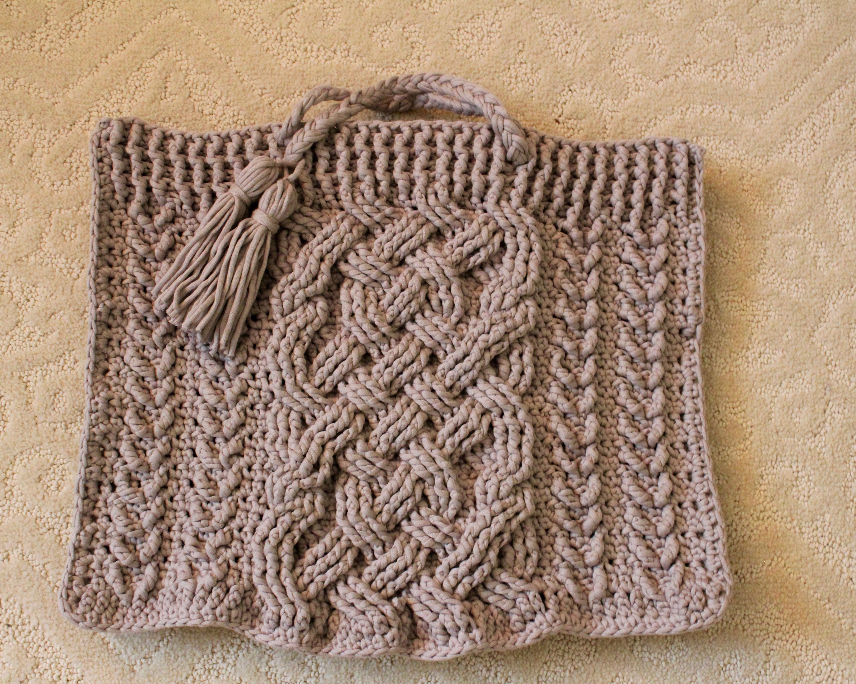 Dover Cable Bag Tote Purse Crochet Pattern for Women and Men Laptop ...