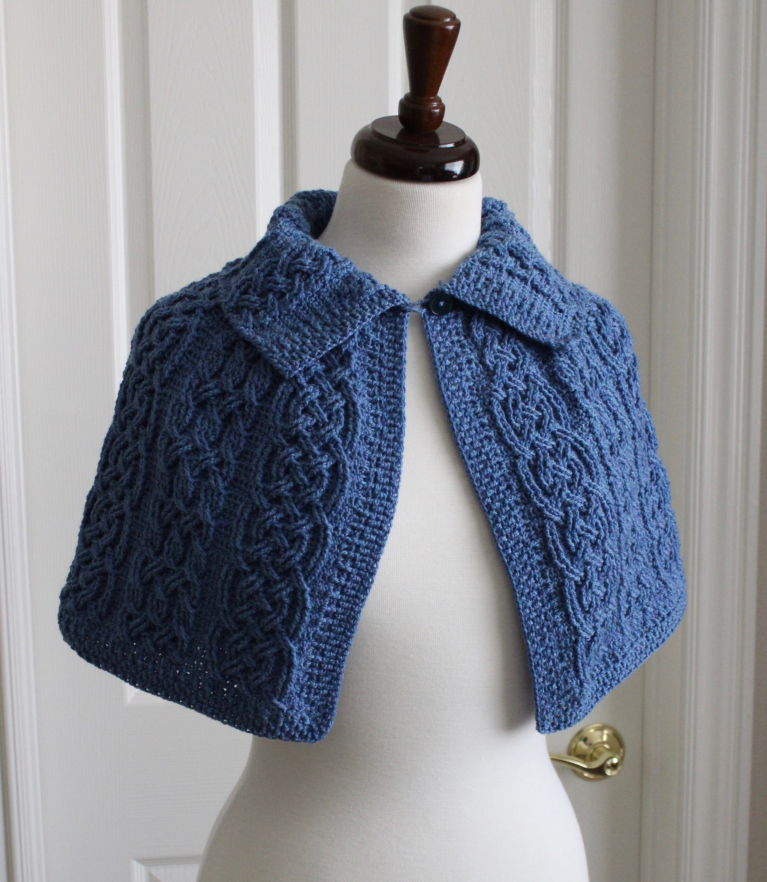 Crochet Pattern Bridgerton Capelet Cable Braided Cape Wrap - Etsy