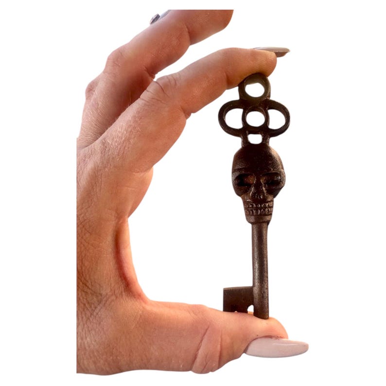Cast Iron Skeleton Key | Hekate Offering, Road Opening • Threshold ...
