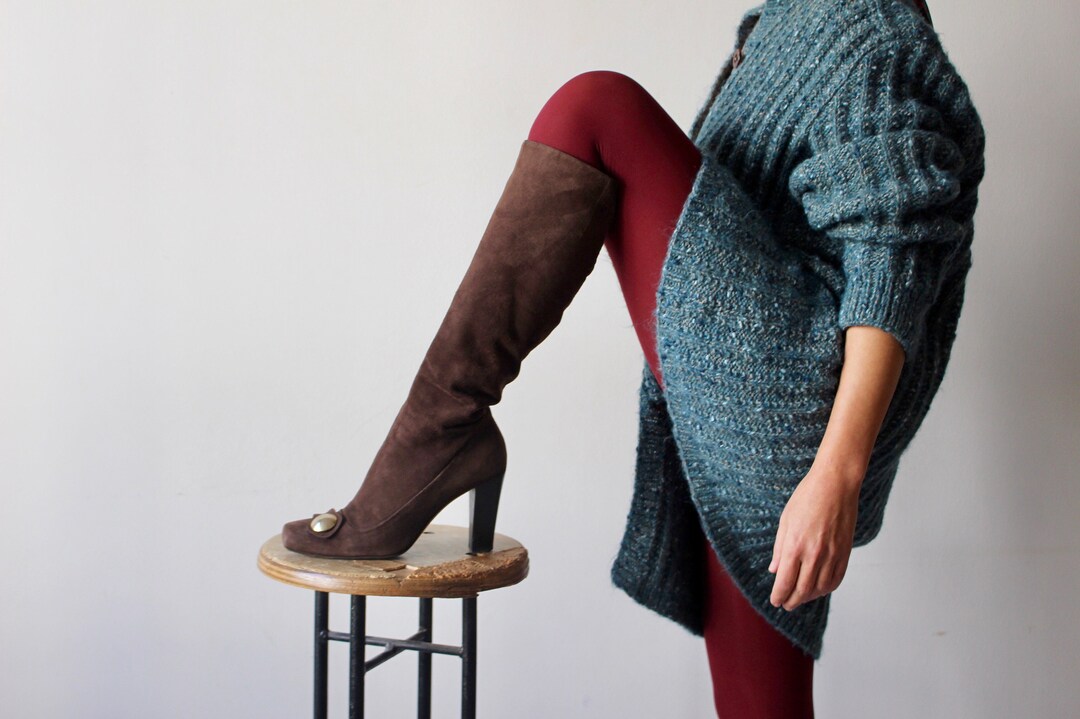 Chocolate / ESCADA Boots in Brown Suede / Leather Zip / Square Empeigne ...