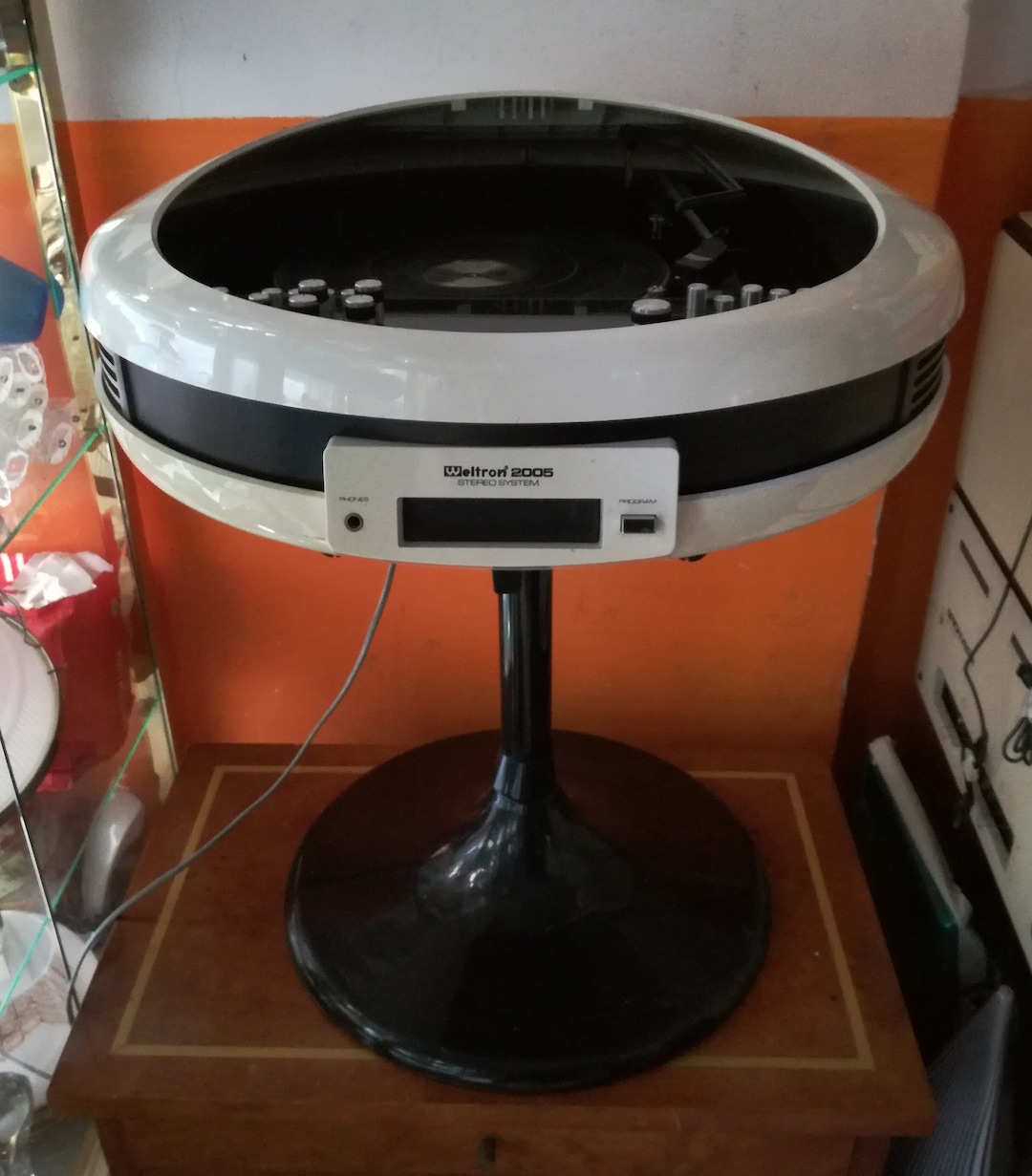Weltron 2005 Radio Record Player Stereo 8 Made in Japan 1970s - Etsy