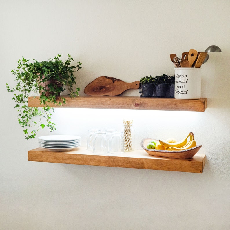 Estante flotante con luces LED estanterías de cocina envío - Etsy España