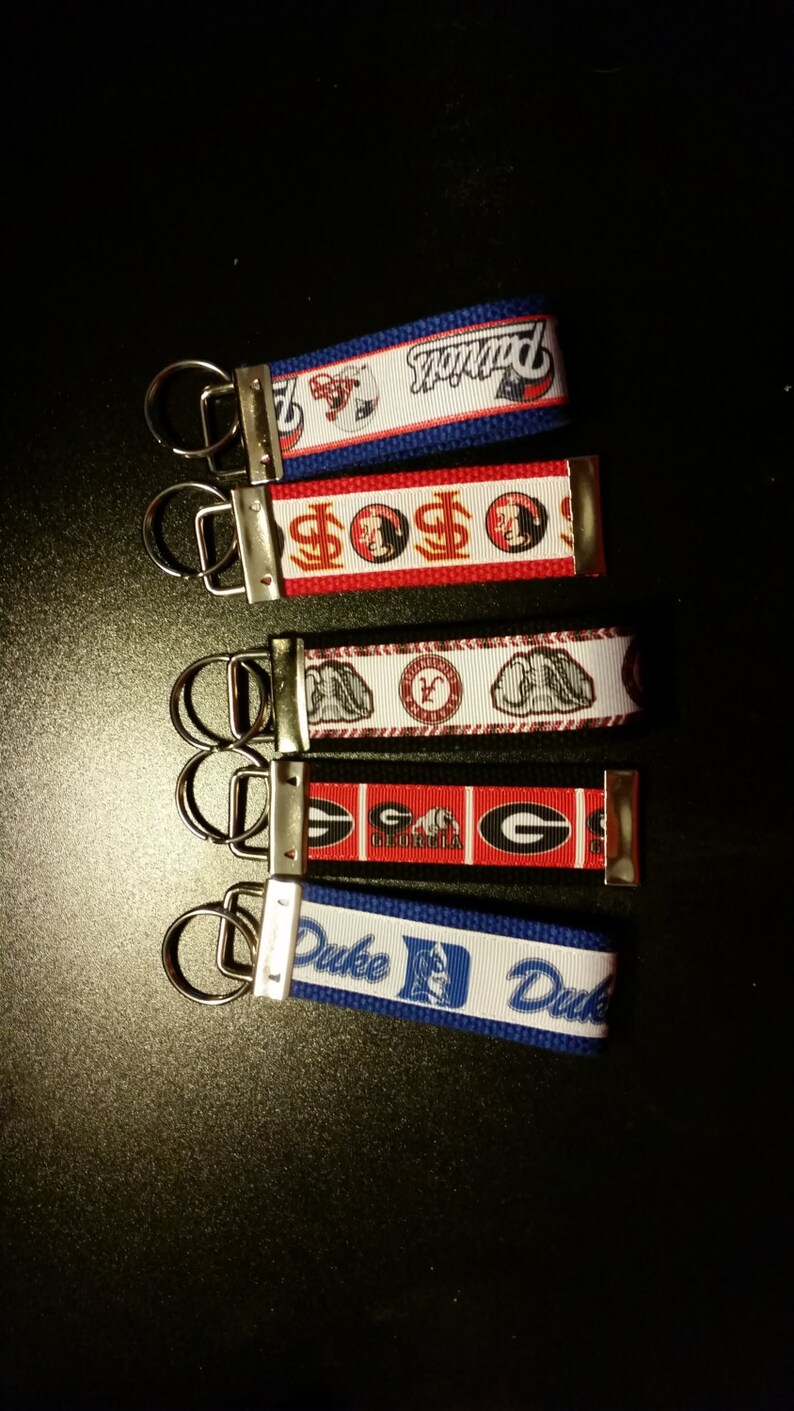Sport Team Keychain - Key Fob (college, NCAA, NFL) - Etsy
