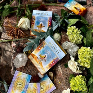 Remember Your Divinity Oracle Deck, Goddess Gold Oracle Deck, Tarot ...
