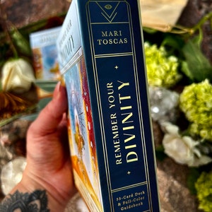 Remember Your Divinity Oracle Deck, Goddess Gold Oracle Deck, Tarot ...