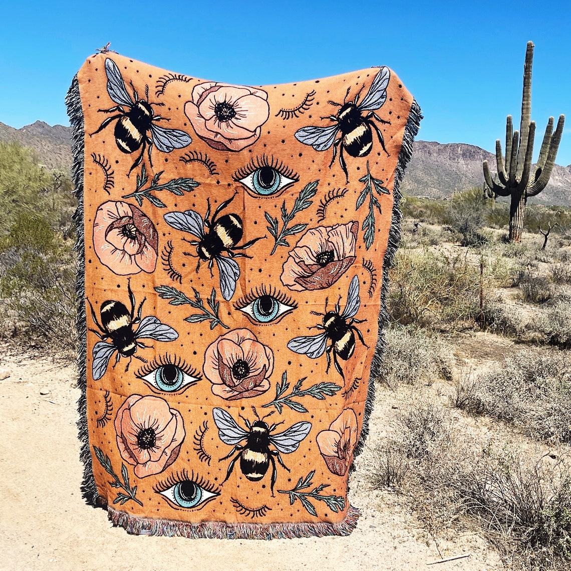 Floral Bee Pattern Woven Throw Blanket, Bee Pattern Woven Throw, Bee ...