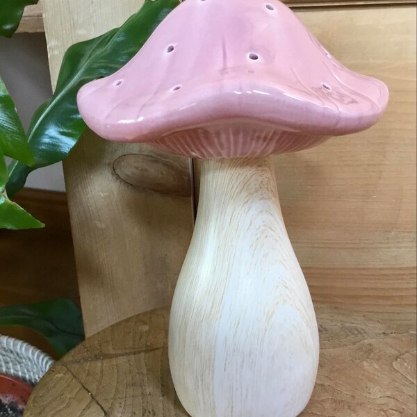 Toadstool Lamp - Etsy UK