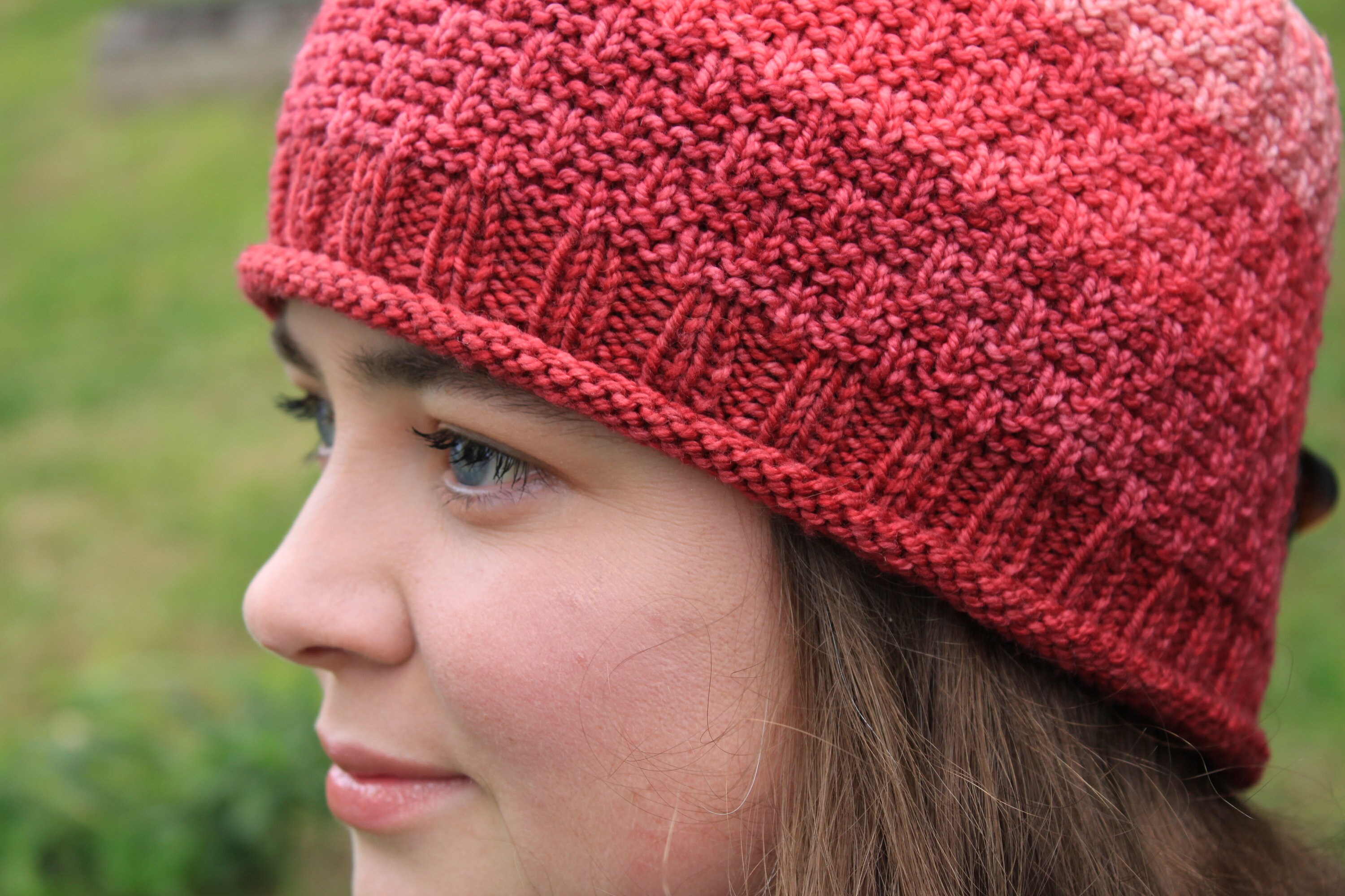 KNITTING PATTERN Gradient Hat Basket Weave Knit Hat Pink | Etsy