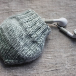KNITTING PATTERN, Knitted Headphone Bag, Earphone, Knit Wallet, Purse ...