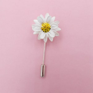 White MARGUERITE DAISY PIN White Floral Summer Wedding Corsage Daisy ...