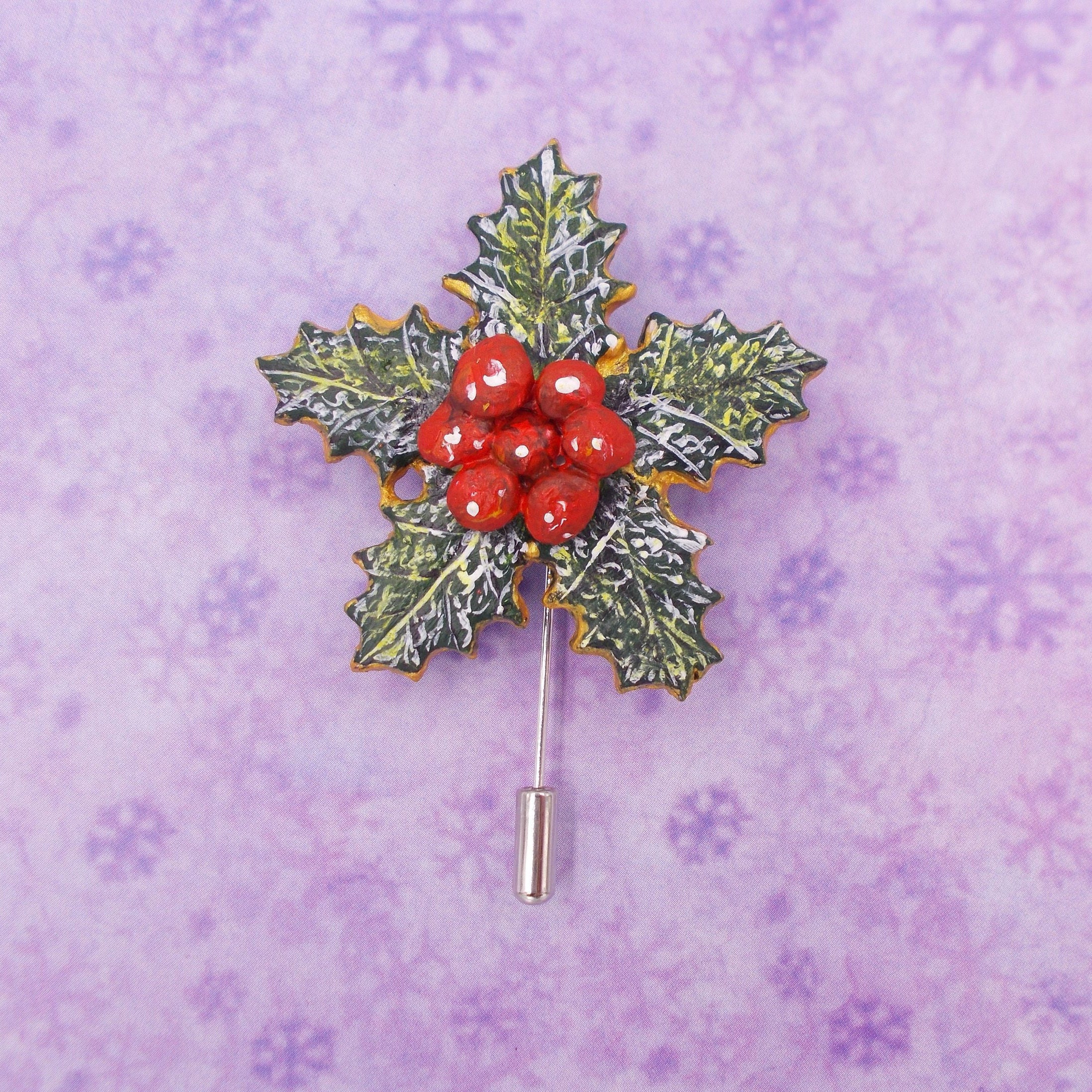 Large HOLLY & BERRIES WREATH Pin Festive Christmas Winter - Etsy UK