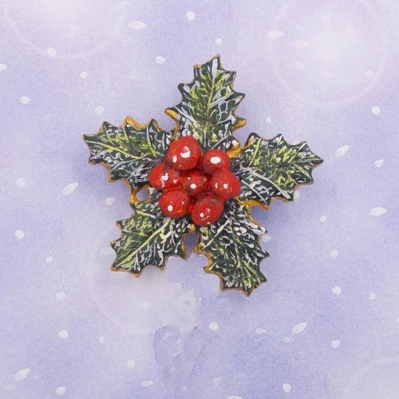 Large HOLLY & BERRIES WREATH Brooch Festive Christmas Winter - Etsy