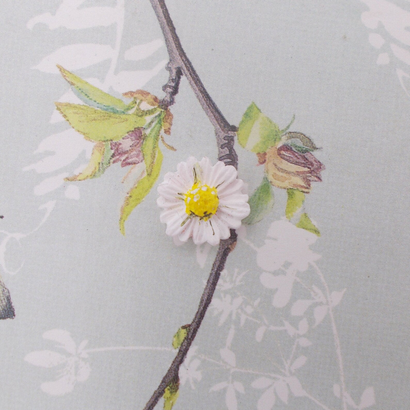 Tiny White DAISY TIE PIN Daisy Tie Tack Marguerite Daisy Tie - Etsy UK