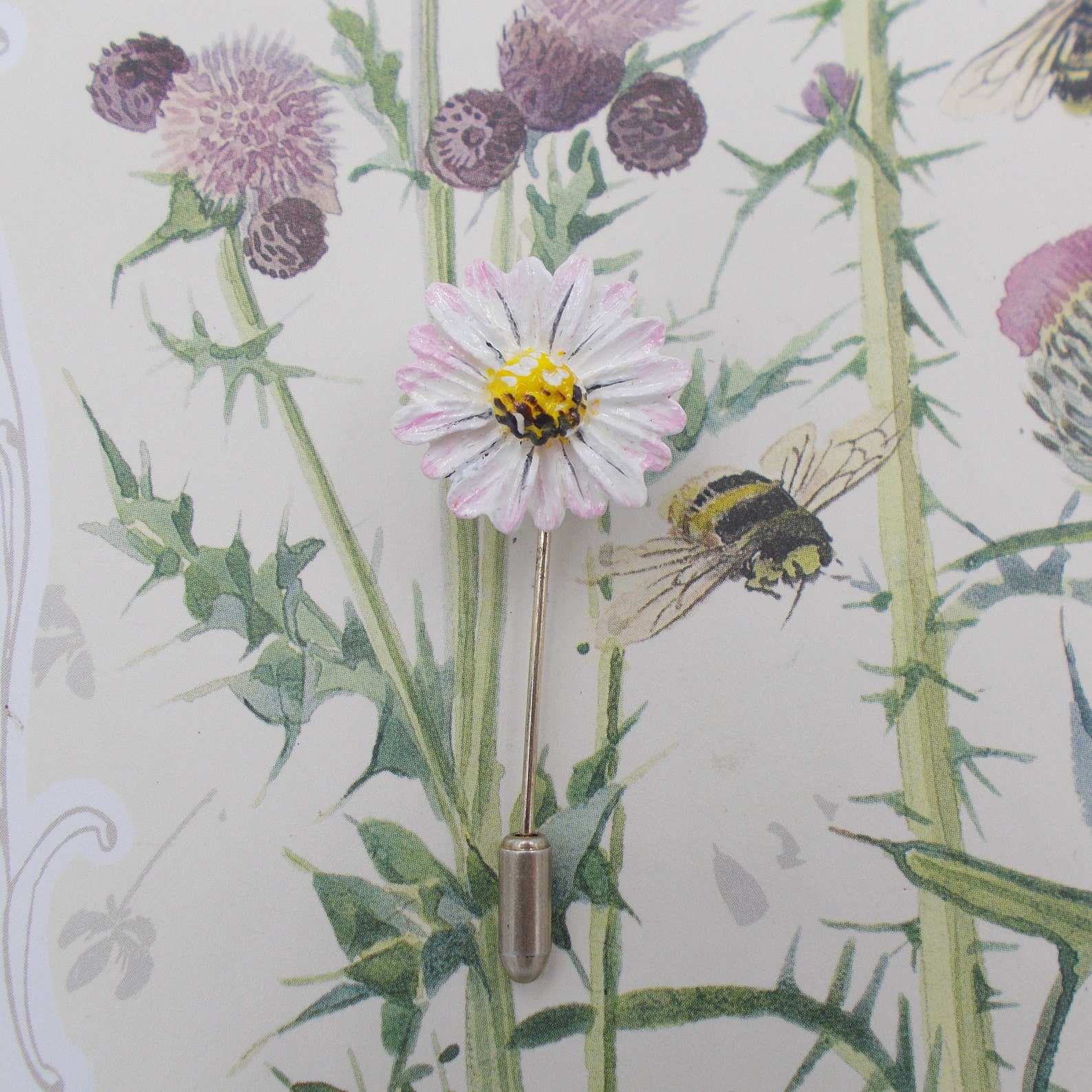 Small LAWN DAISY PIN Dainty White Daisy Wedding Corsage | Etsy