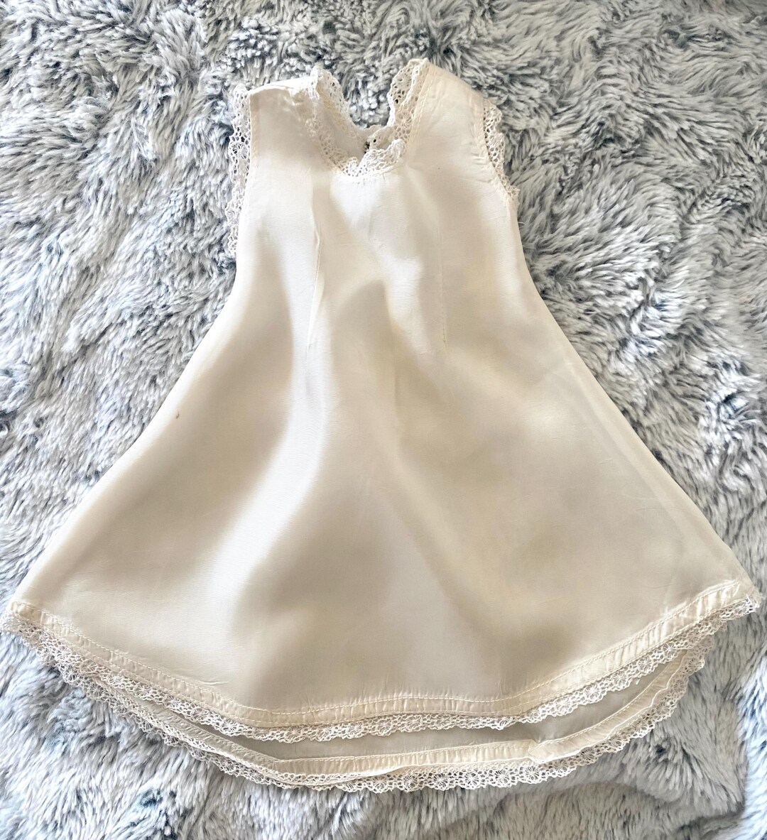 Vintage Taffeta and Vintage Lace Under Dress Slip for Your 18”-19 ...