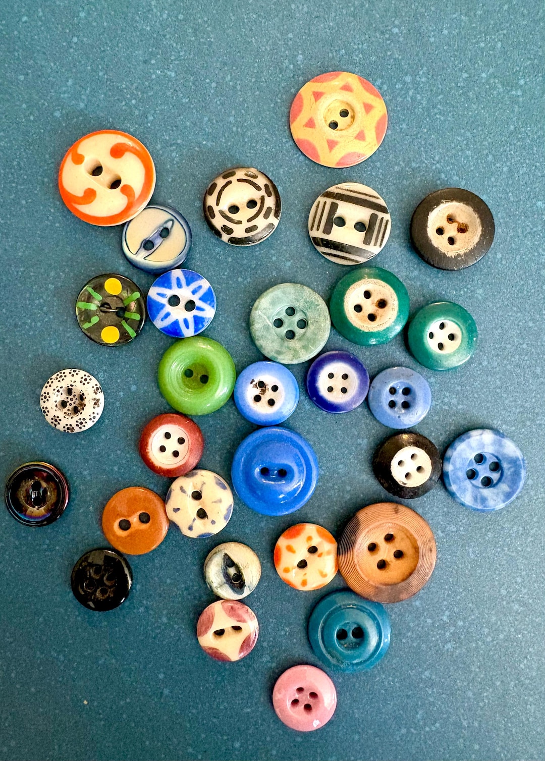 Lot of Early Antique Buttons Calico, Stencil and More. 30 Buttons in ...