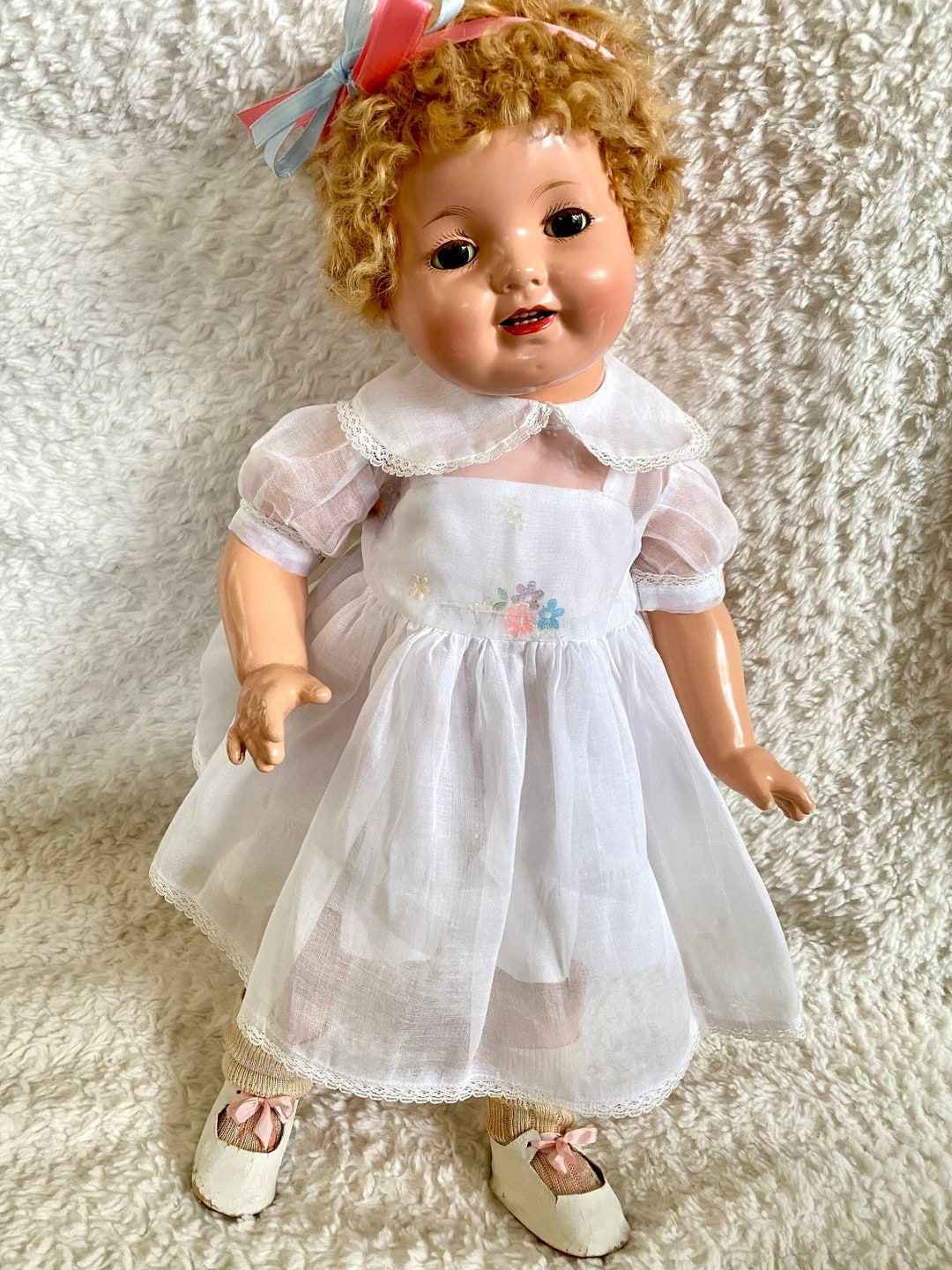 Beautiful Early 1950’s Doll Dress in Billowy Organdy With Added Slip , Sweet Raised Delicate ...