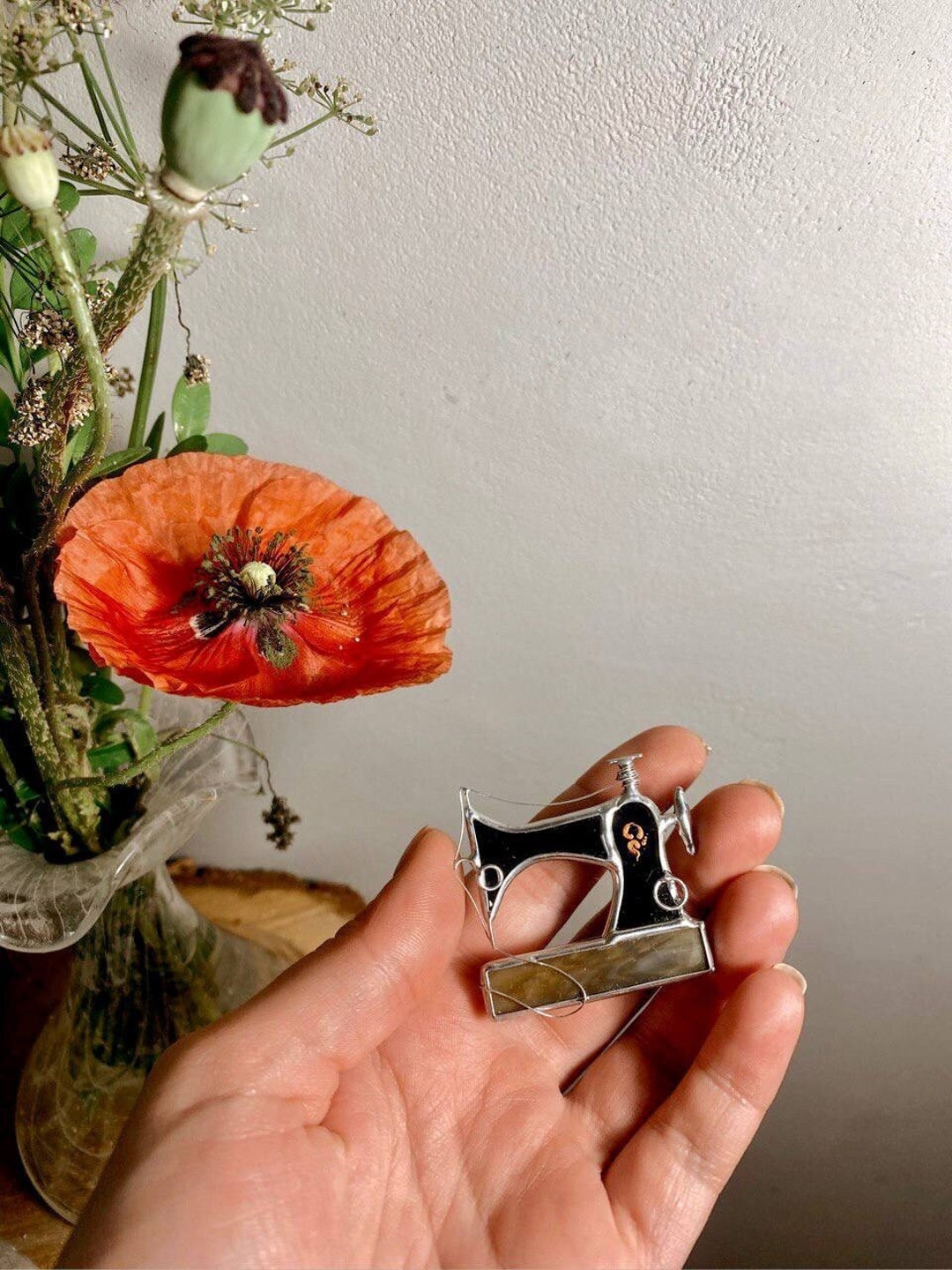 Tiffany Stained Glass Sewing Machine Singer Brooch Pin Women's Gift ...