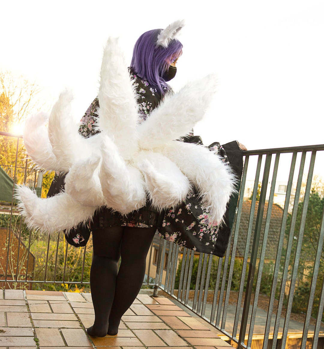 9 Tail Fox Tail Fox Cosplay Kitsune Ahri // Middle Version 29" - Etsy