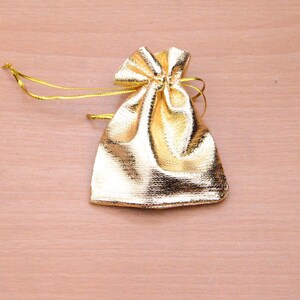 30 Gold Nylon Drawstring Gift Bags, Party Favor Bags (4.7x3.3" & 3.3x2 ...