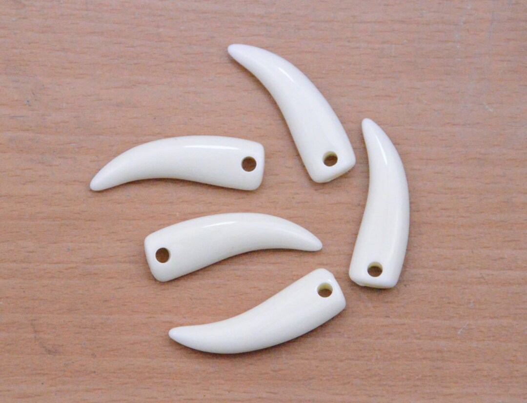 20pcs Acrylic Fangs,monster Teeth Charm.vintage Plastic Bone Finding ...
