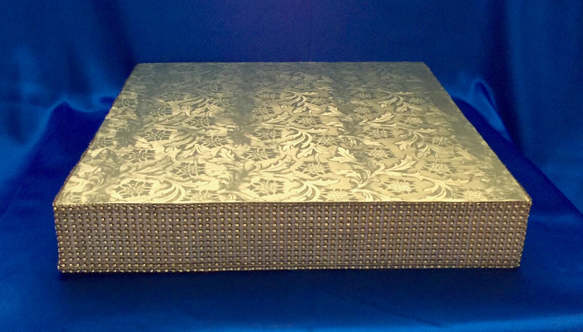 ROUND CAKE RISER Gold Great for Dessert Tables and Guest - Etsy