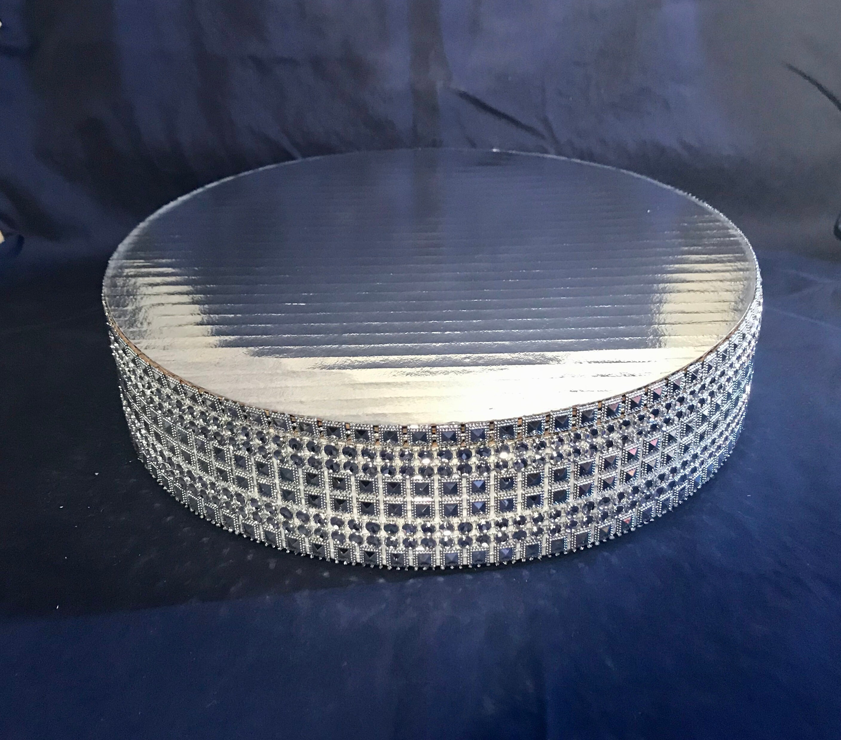 LOW CAKE DISPLAY Trey Featuring Square Silver Rhinestones and Mirror - Etsy