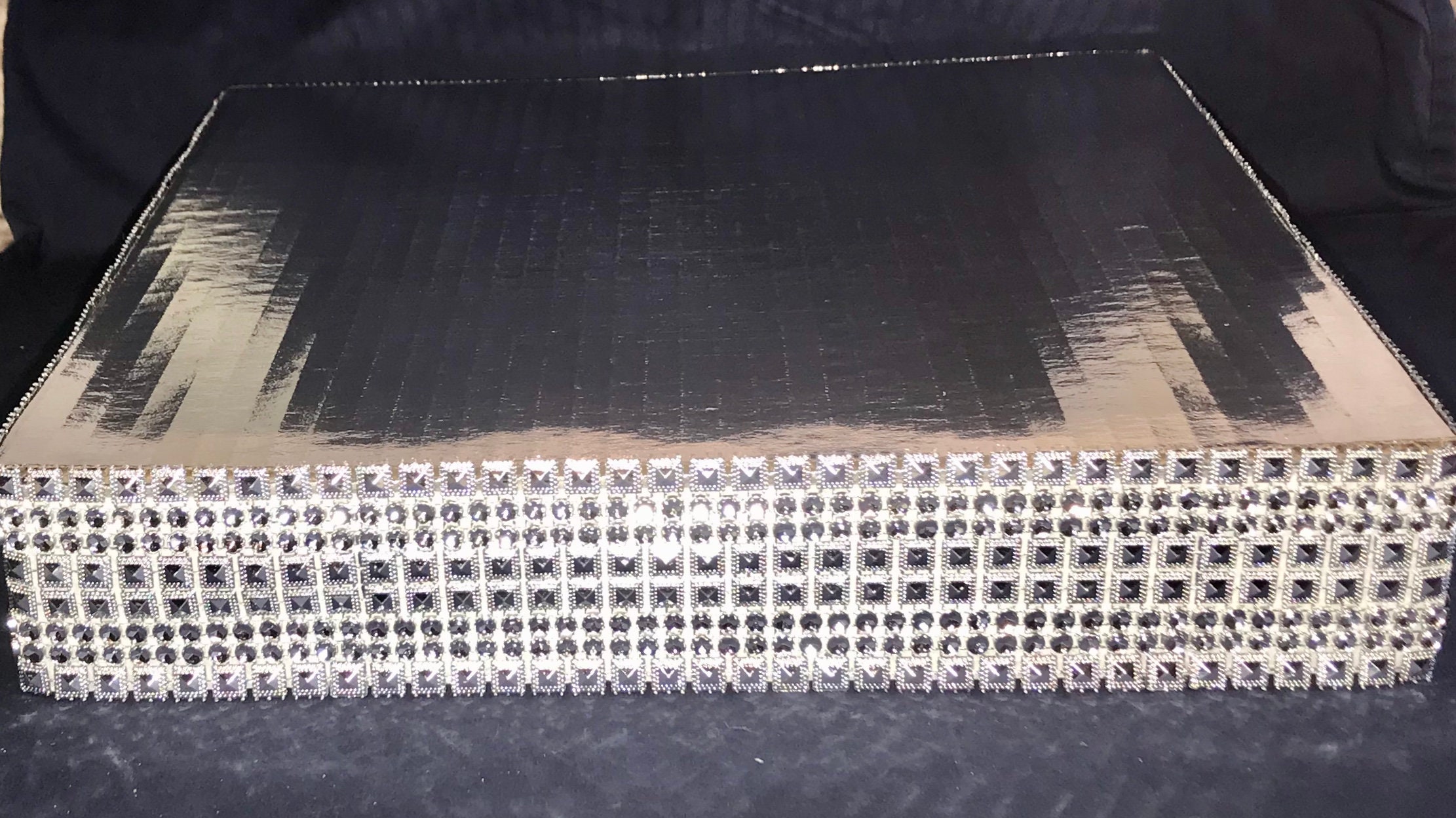 LOW CAKE DISPLAY Trey Featuring Square Silver Rhinestones and Mirror - Etsy