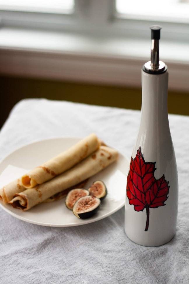 White BOTTLE Handpainted Maple Leaf Design Great for Maple - Etsy