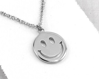 Smile necklace | Etsy