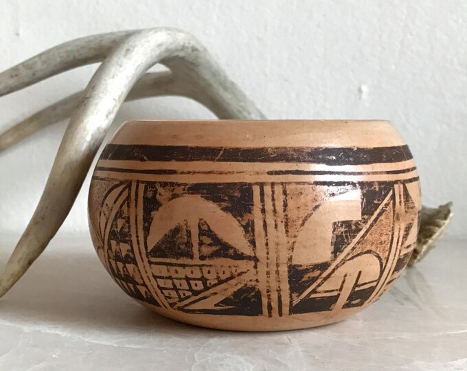 Hopi Nation Clay Pottery Pot/bowl, Small Hand Coiled Native American ...