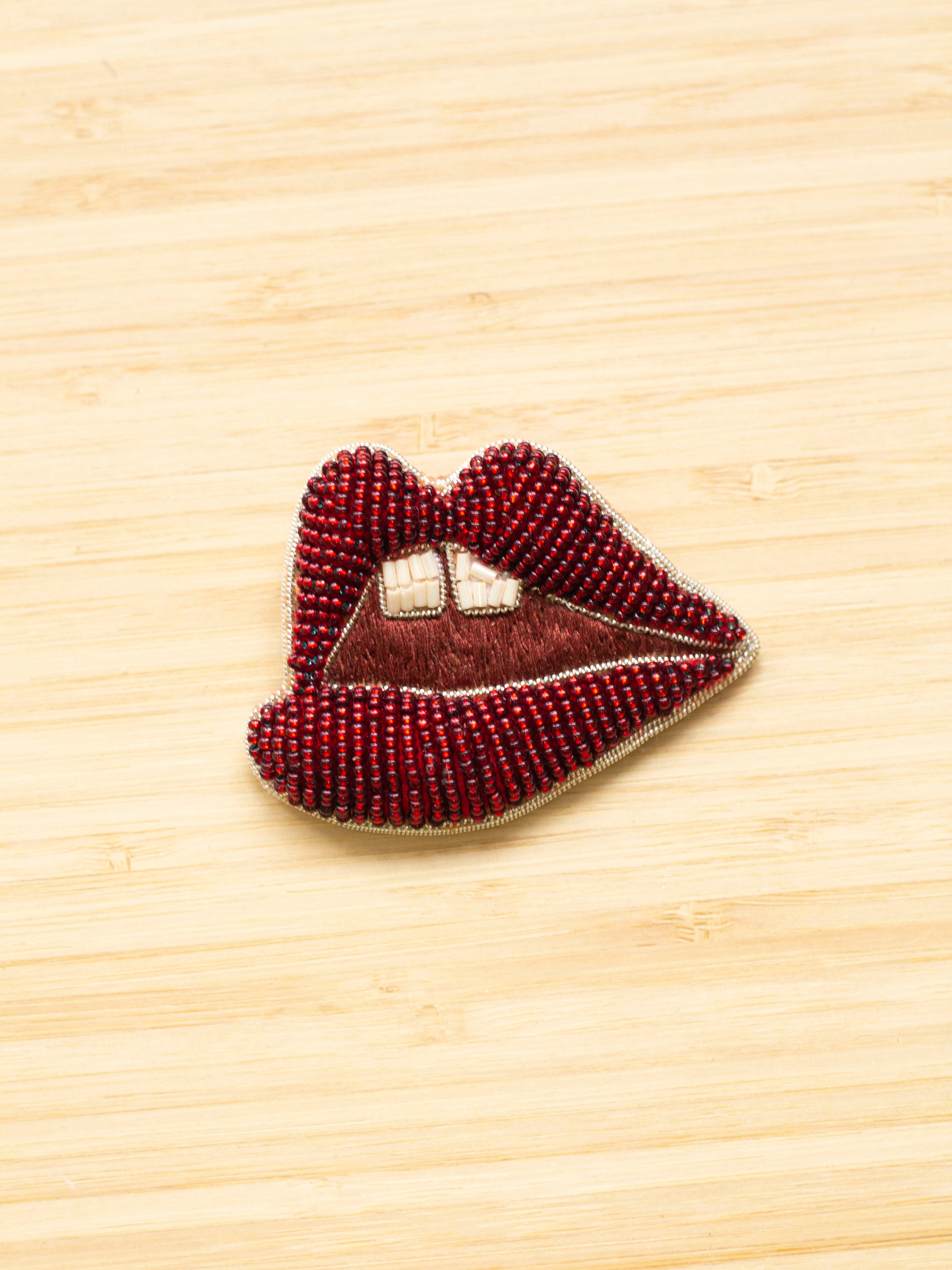 Talking Red Lips Brooch / Modern Surrealism and Kitsch Fashion - Etsy