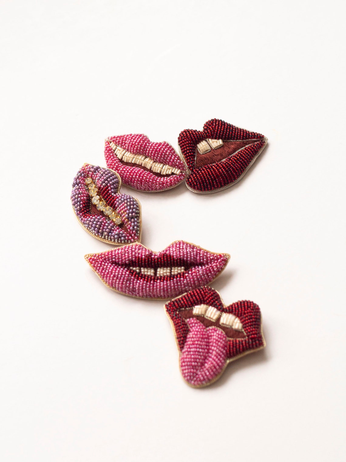 Talking Red Lips Brooch / Modern Surrealism and Kitsch Fashion - Etsy