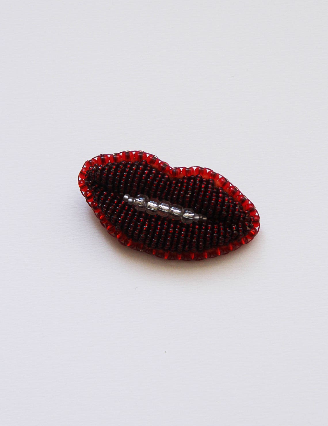 Ruby Lips Brooch / Artsy Brooch Gift for Painter / Alternative ...