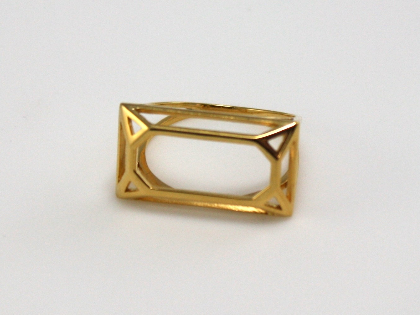 Emerald Solid Top Ring: 3D Printed Cast Metal, MADE TO ORDER - Etsy