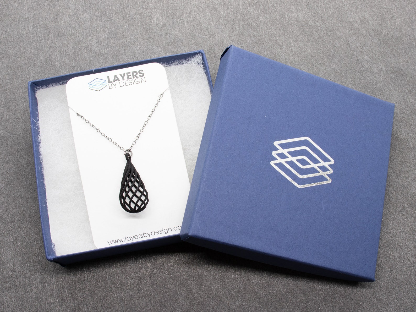 Tapered Swirl Teardrop Pendant 3D Printed Nylon | Etsy